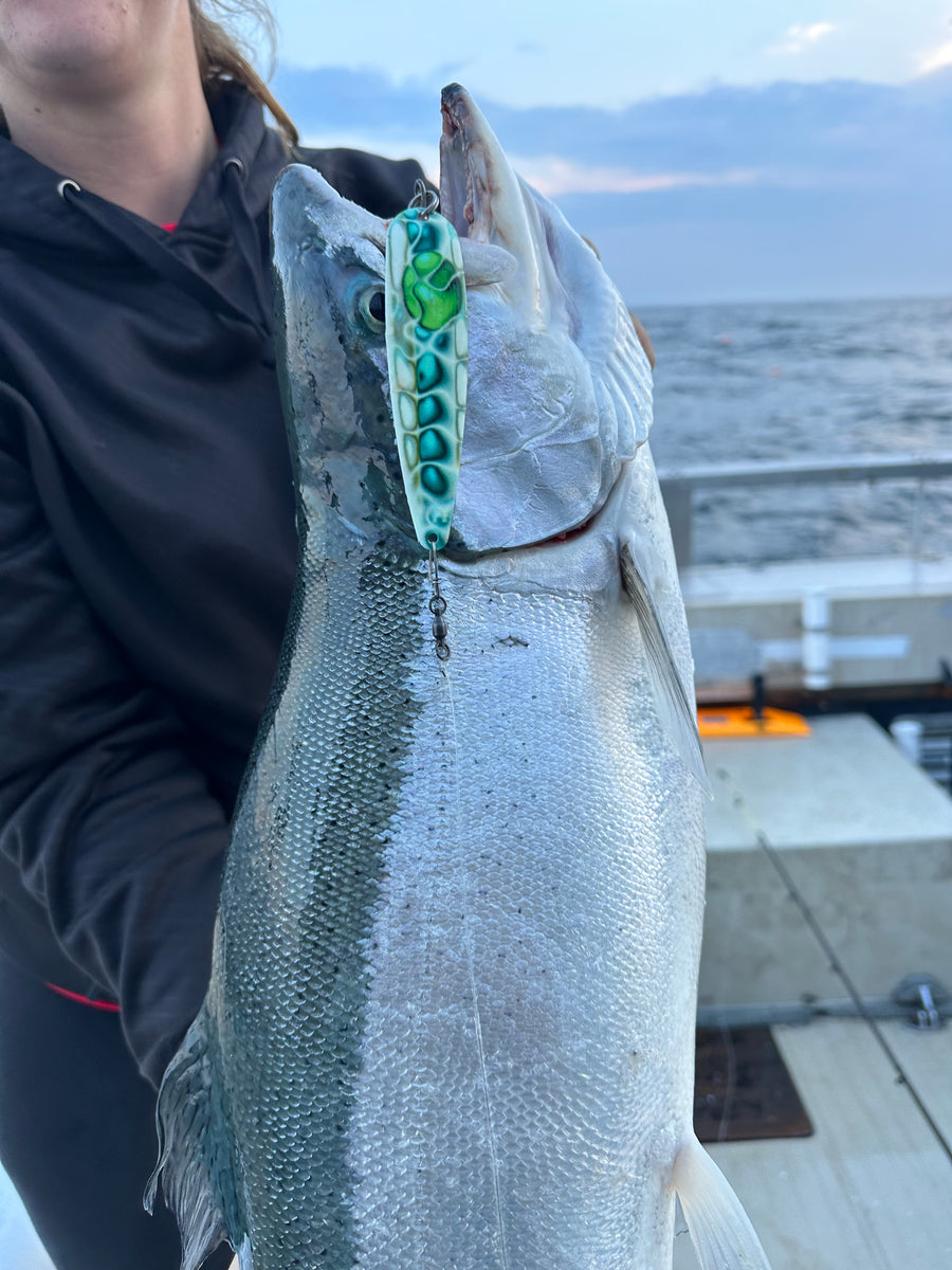 4.125" (0.45 oz.)... RIFT Mag fishing Spoons – HangryBrand